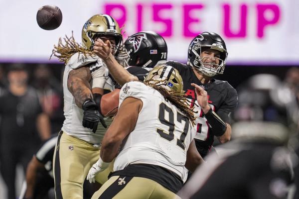 Falcons edge Saints to give Panthers NFC South title | The Sports ...