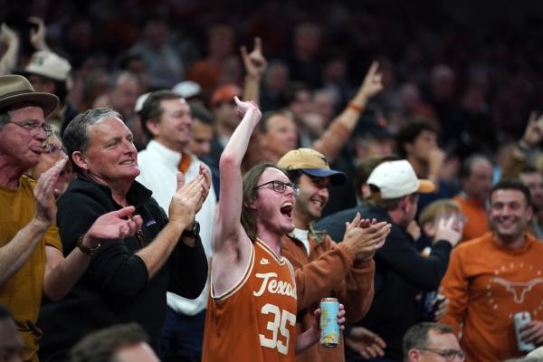 Texas hosts rival Texas A&M in early SEC showdown | KNBR